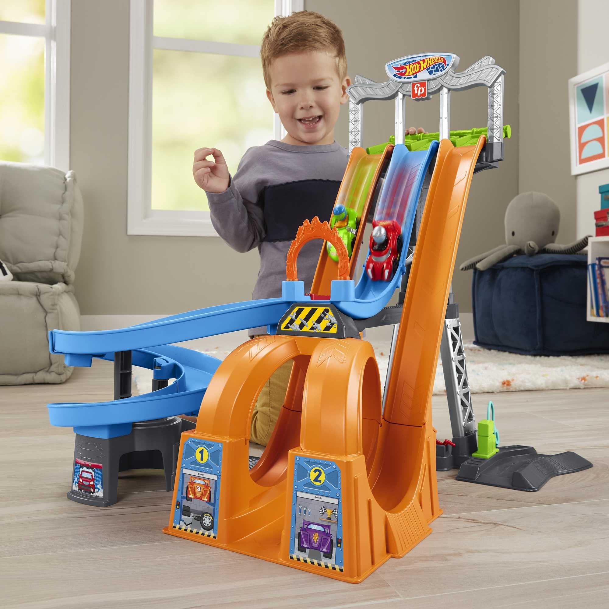 Little People Playset, Hot Wheels Racing Loops Tower, Spiral Racetrack ...